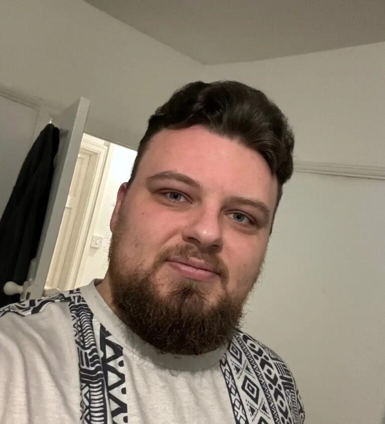 Support Liam's Darts Marathon Fundraiser for Teenage Cancer Trust: A ...